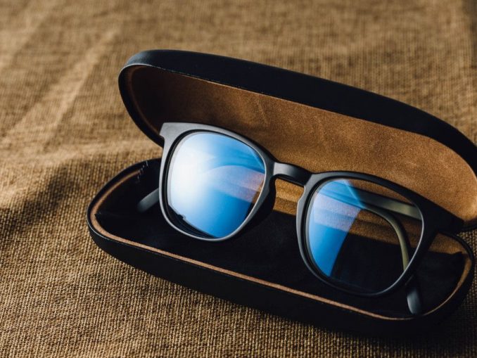 Biaya Kacamata di Optik: Perbandingan Harga Lensa dan Frame Berbagai ...