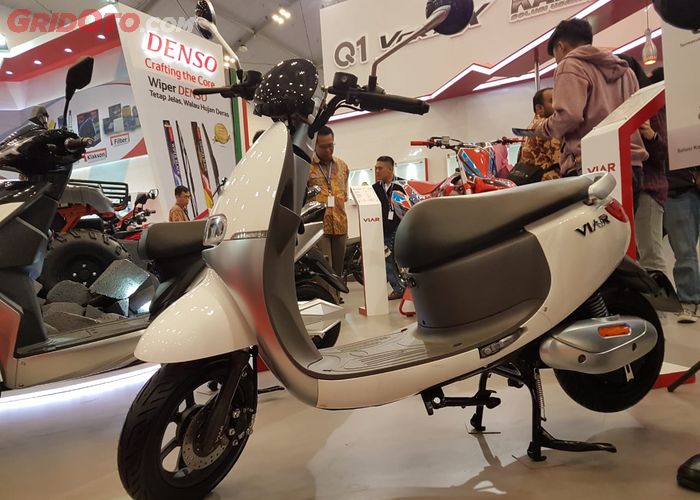 Harga dan Spesifikasi Sepeda Motor Listrik Viar | Info Biaya