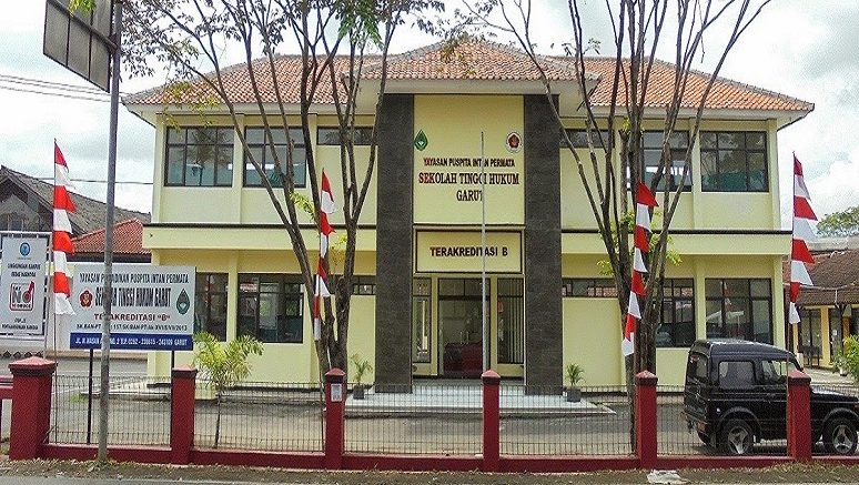 Biaya Masuk Kuliah Sekolah Tinggi Hukum Garut (STHG) TA 2023/2024 ...