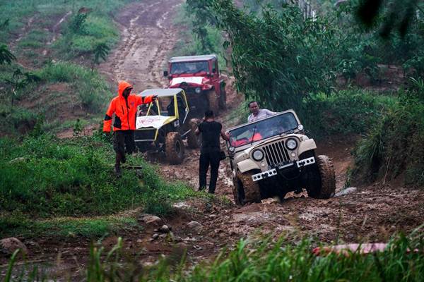 Inovasi Ekspedisi: Offroad 4×4 di Malino, Nikmati Fasilitasnya | Info Biaya