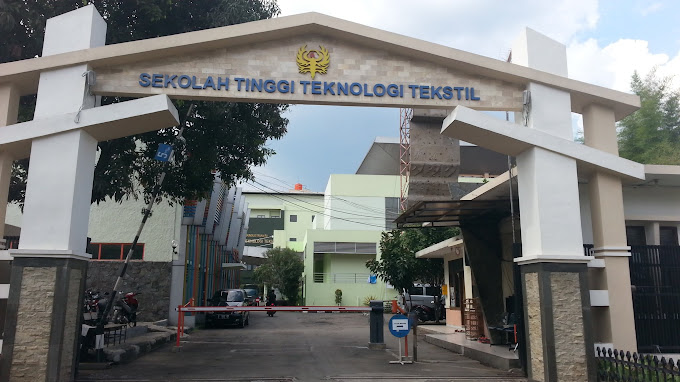 Biaya Masuk Kuliah Politeknik Sekolah Tinggi Teknologi Tekstil (Politeknik STTT Bandung) TA 2024 ...
