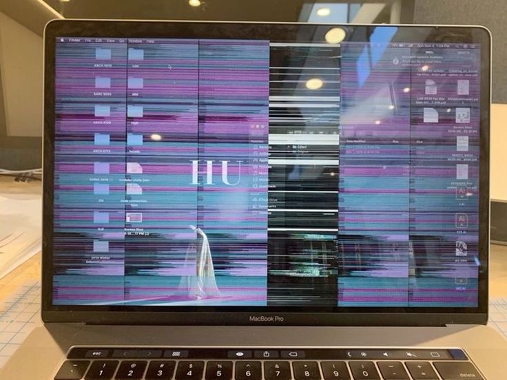 Biaya repair laptop layar pecah | Info Biaya